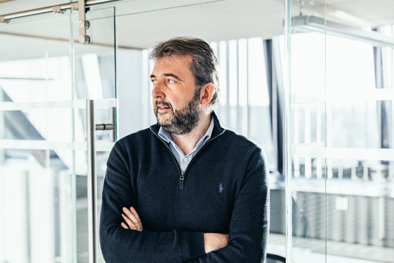 Honoring 25 years of Hendrik Vanmaele at Möbius